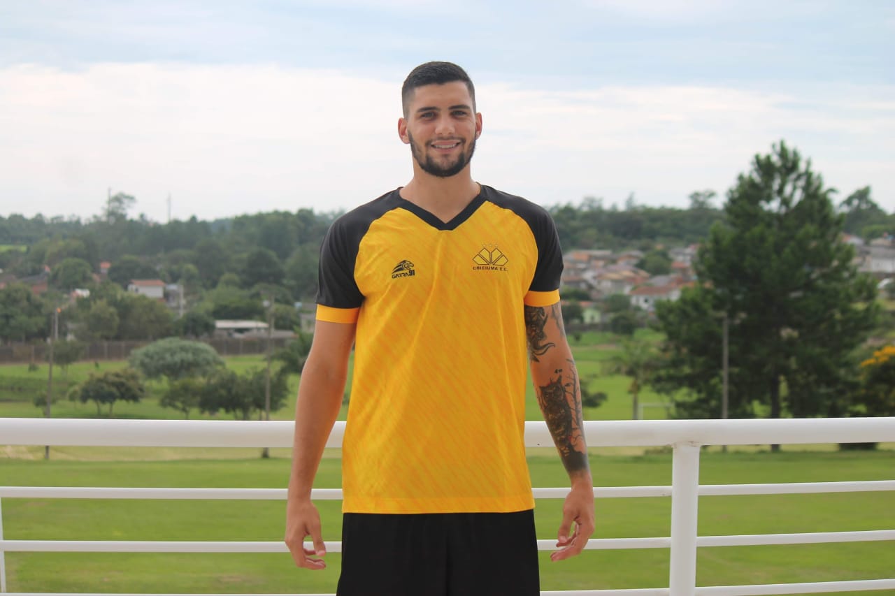 Criciúma anuncia contratação do zagueiro Marcel Scalese - OCP News | As ...