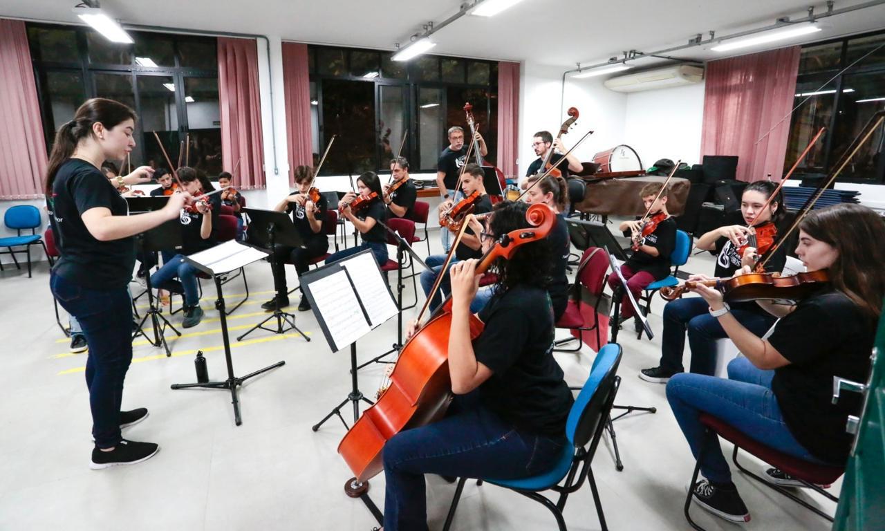 Casa da Cultura de Joinville abre 370 vagas para cursos de instrumentos ... Casa da Cultura de Joinville abre 370 vagas para cursos de instrumentos ...