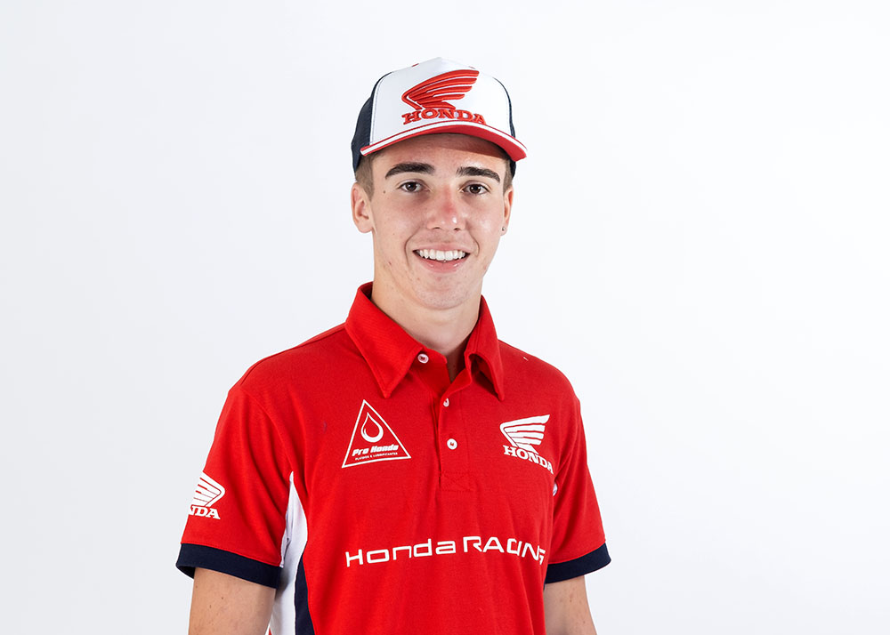 Piloto jaraguaense fecha contrato com a maior montadora de motos do mundo - OCP News | As ...