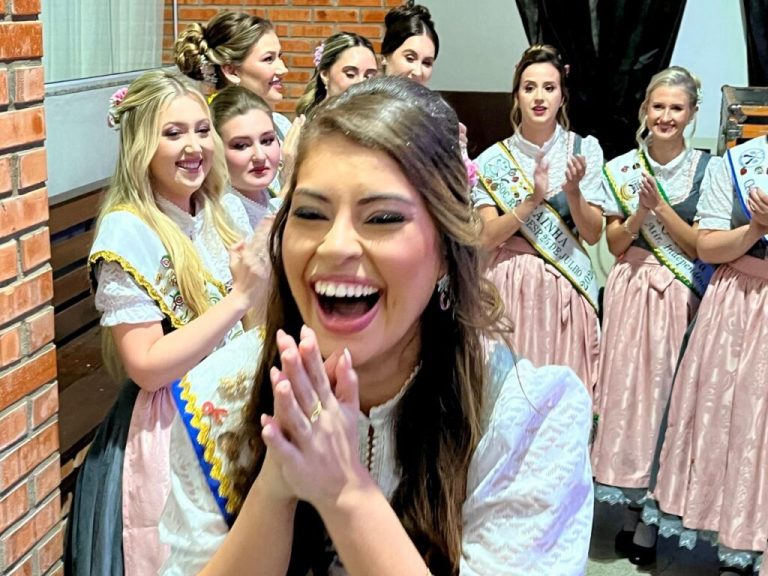 Conheça a realeza que vai representar a 36ª Schützenfest - OCP News ...